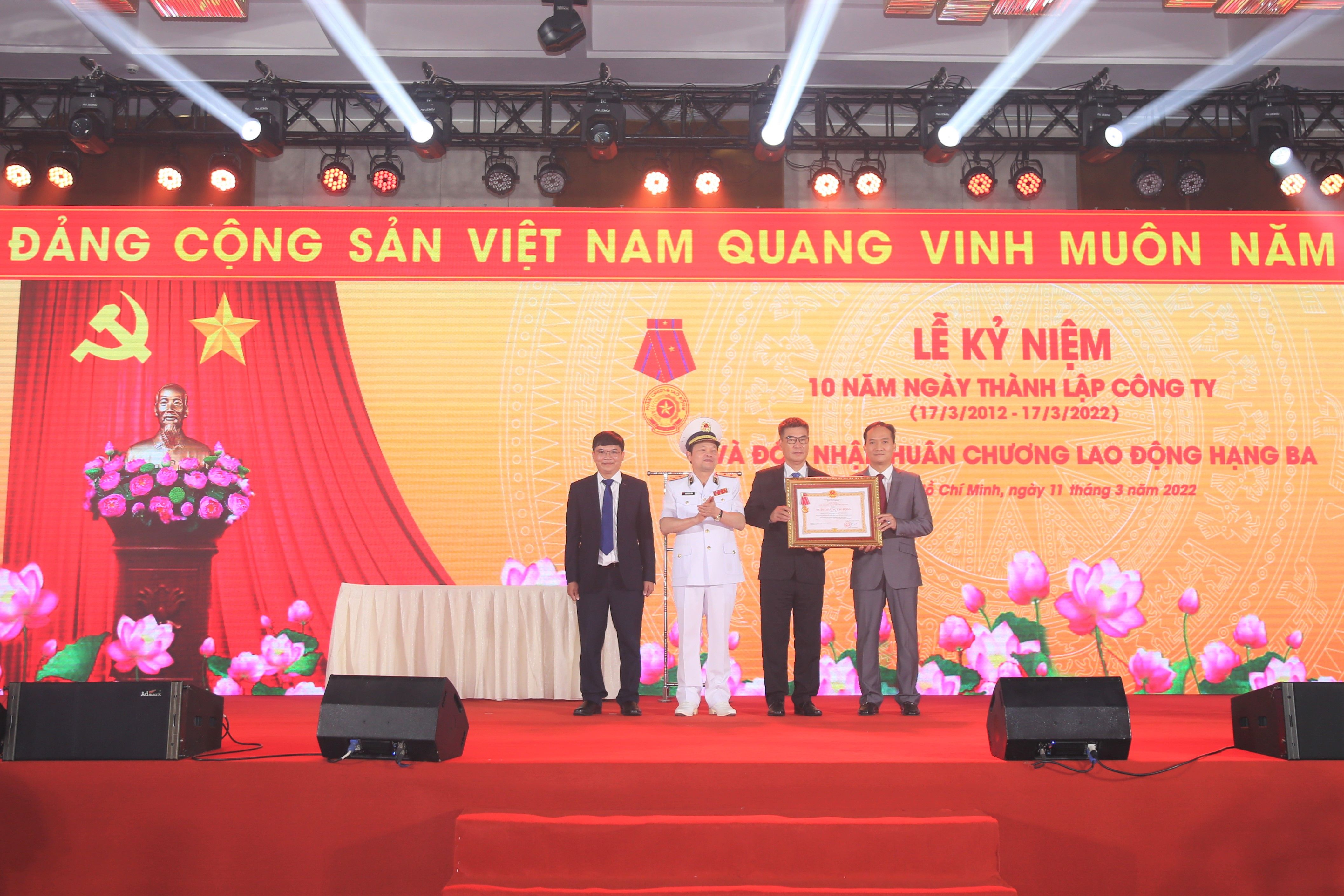 Tan Cang Offshore Services TCO Received The Third Class Labor Medal